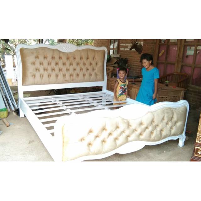 Jual Dipan ranjang sofa mewah cantik anggun murah terbaru elegan ...