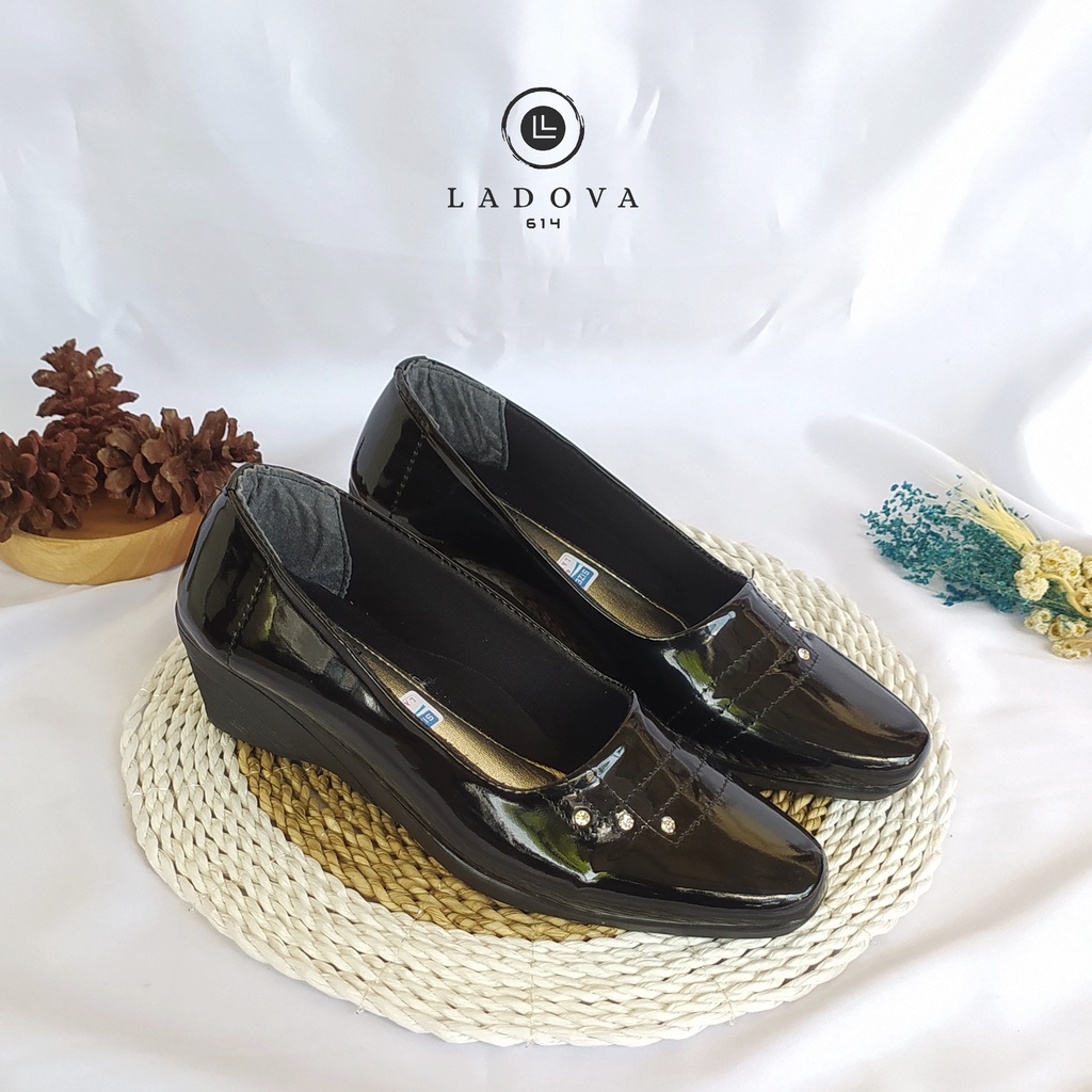 Jual LADOVA - GL SEPATU KERJA WANITA FANTOFEL FORMAL | Shopee Indonesia