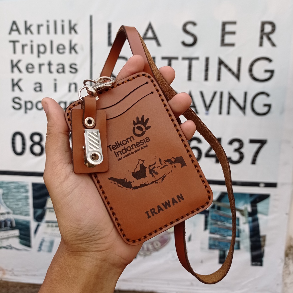 Jual Name Tag Kulit Asli 100% / Gantungan Id Card Kulit Custom | Shopee ...