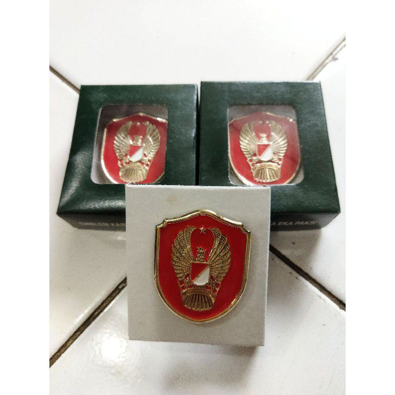 Jual Emblem Ekapaksi | Shopee Indonesia