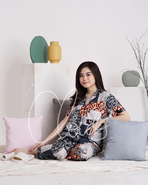 Jual BATIK COLLECTION-SHORT & LONG PAJAMAS | Shopee Indonesia