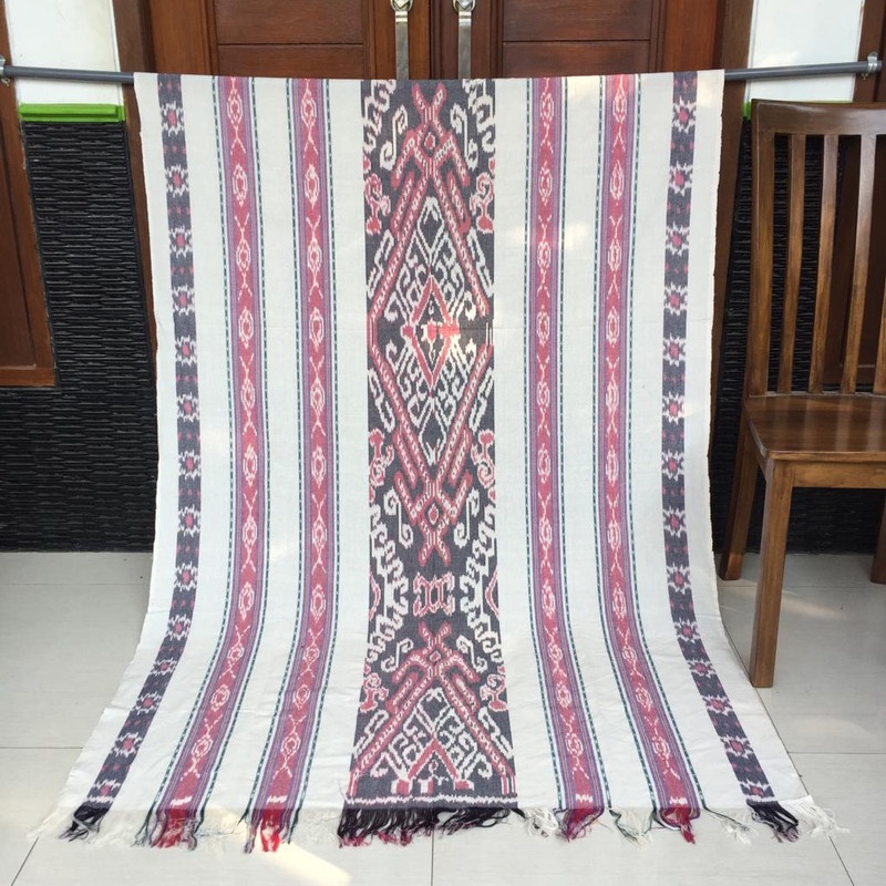Jual Kain Tenun Kalimantan Murah Tenun Blanket Nusantara Motif Ukir ...