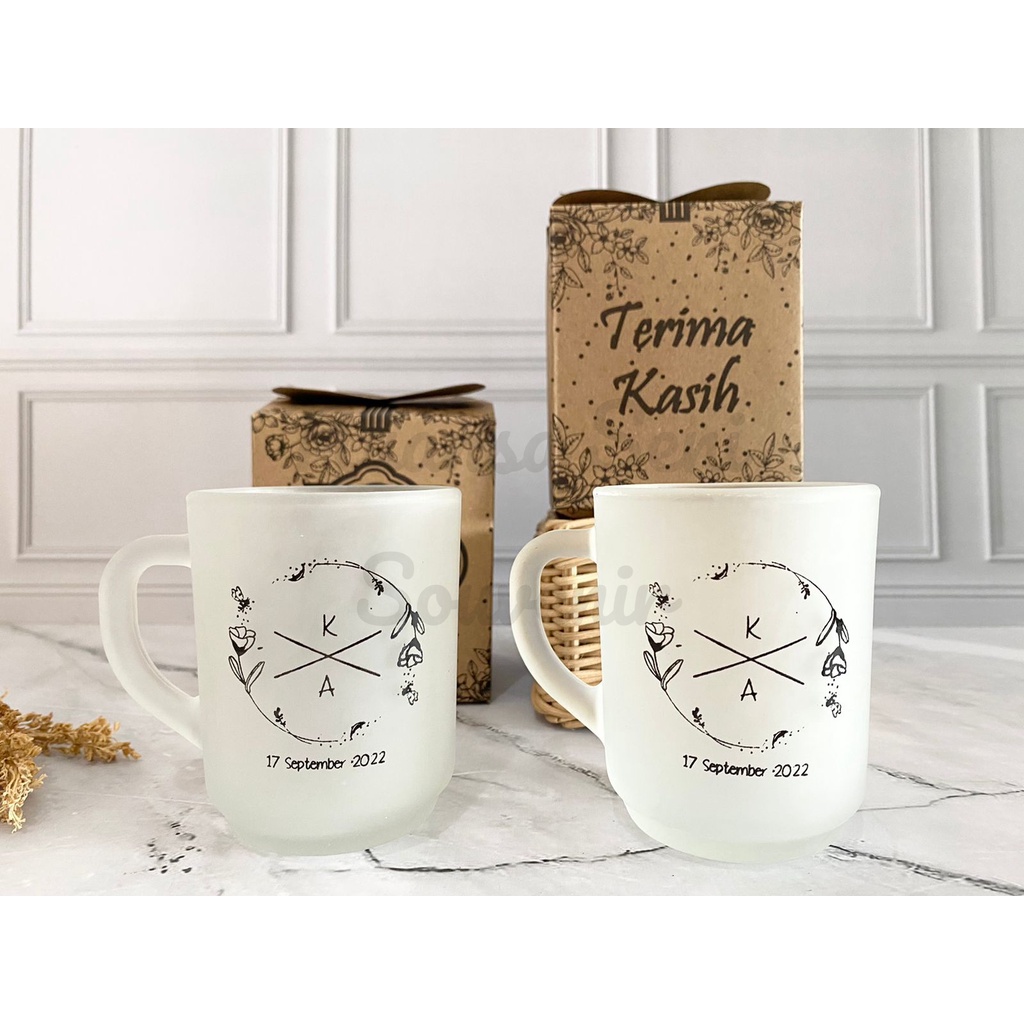 Jual Souvenir Pernikahan Gelas Minum Gelas CG Kaca Doff Mug Gagang ...