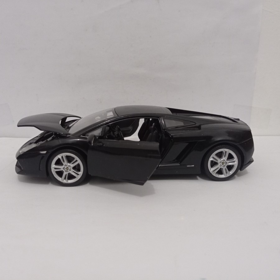 Jual Diecast Lamborghini Gallardo LP560-4 Black Welly 1:24 mobil mainan ...