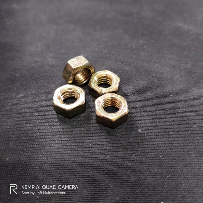 Jual Mur Besi M6 Kuning kunci 10 p1.00 Mur Baut 6 mm Mur Kuning ...