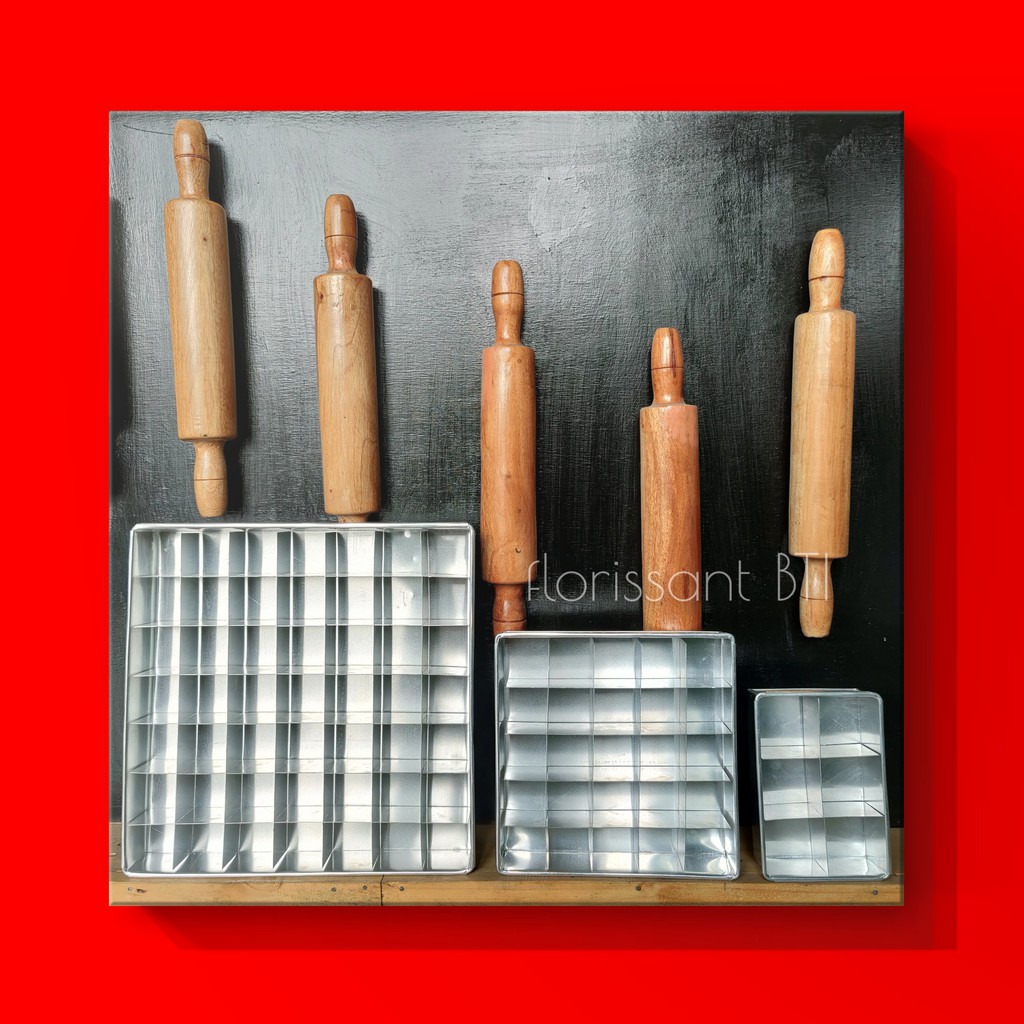 Jual Loyang Brownis Sekat Aluminium / Loyang sekat / Loyang Cake Potong ...