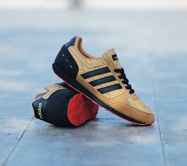 Jual SEPATU ADIDAS NEO CITY RACER WOOD BLACK SOLE ORANGE | Shopee Indonesia