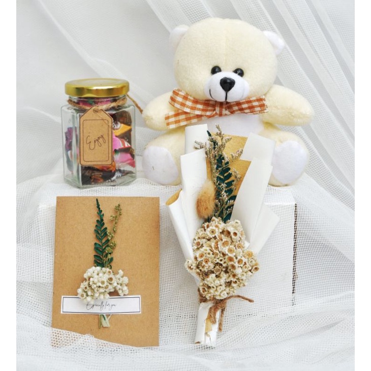 Jual gift set hampers boneka Teddy bear candy in jar/ kado wisuda/ kado ...