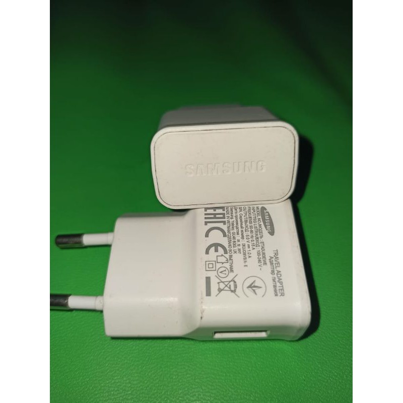 Jual Kepala Charger Samsung 1 Ampere Original Bawaan | Shopee Indonesia