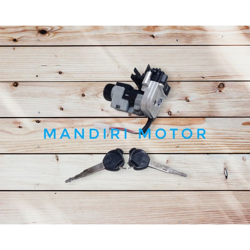 Jual Kunci Kontak Honda PCX 150 Tahun 2010 OEM Quality | Shopee Indonesia