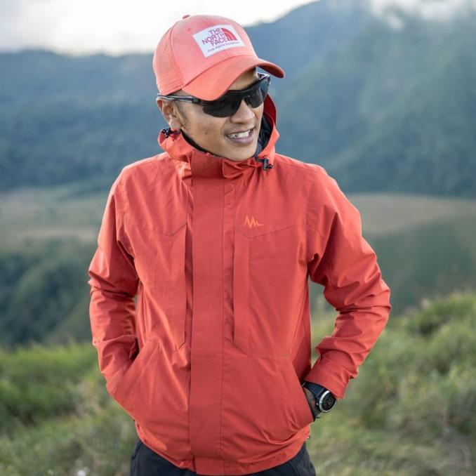 Jual Jaket Gunung Waterproof Mountaingeer ARTIC series GTX 3 Layer ...