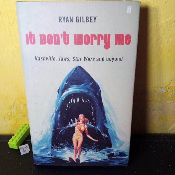 Jual buku bahasa Inggris it don't worry me by Ryan gilbey hard cover ...