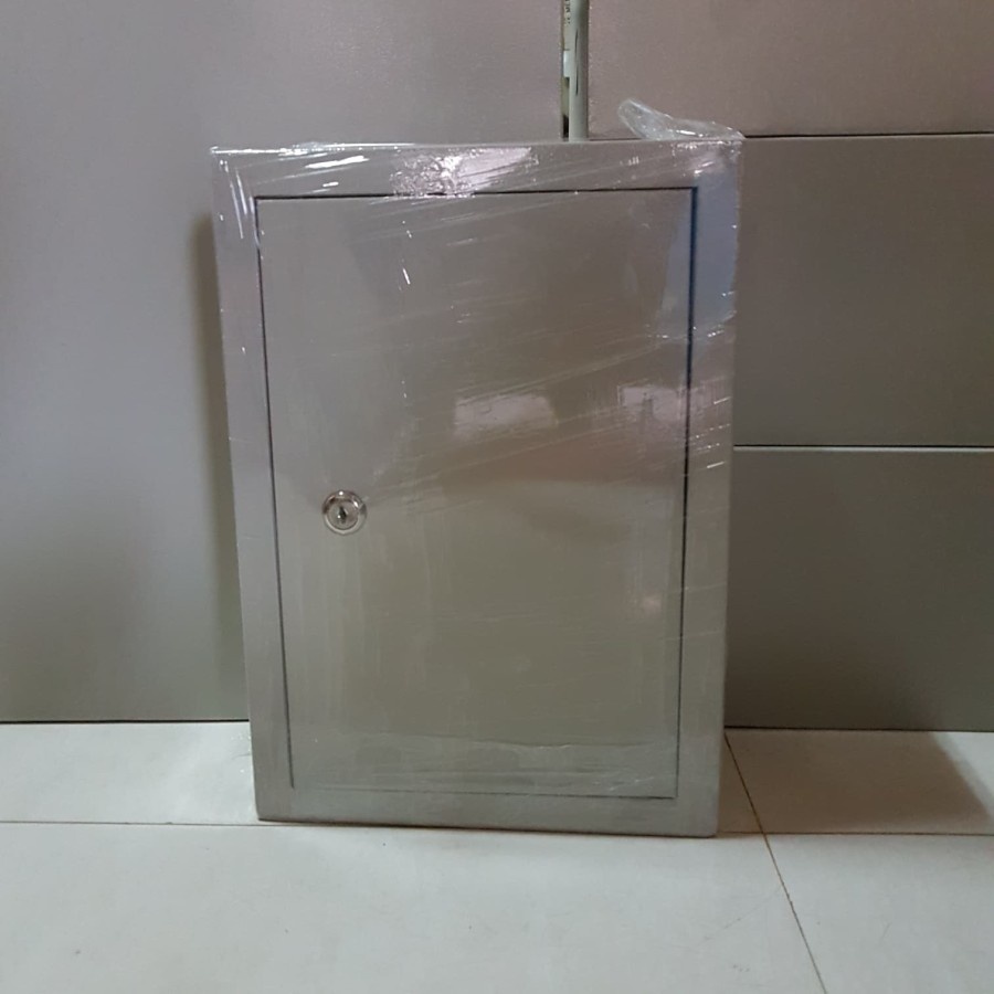 Jual Box panel indoor 25x35 25x35x15 35x25 35x25x15 25 x 35 x 15 cm ...