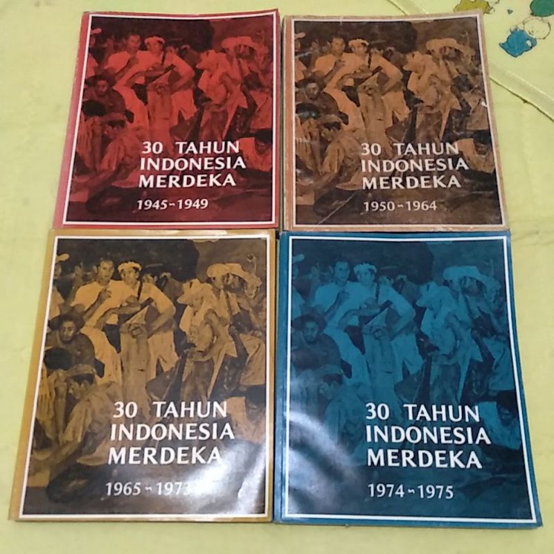 Jual Buku 30 Tahun Indonesia Merdeka | Shopee Indonesia
