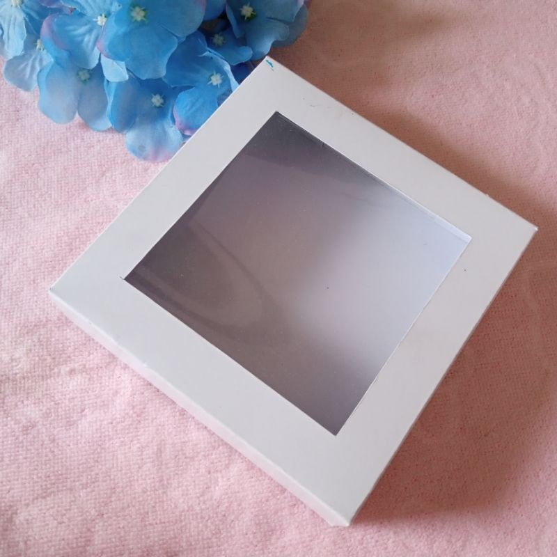 Jual box mika frame 9*9*2/dus souvenir custom | Shopee Indonesia