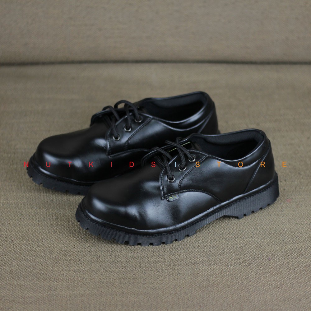 Jual Sepatu Safety Wanita Ujung Besi Shofa Original Tali Pendek Semi ...