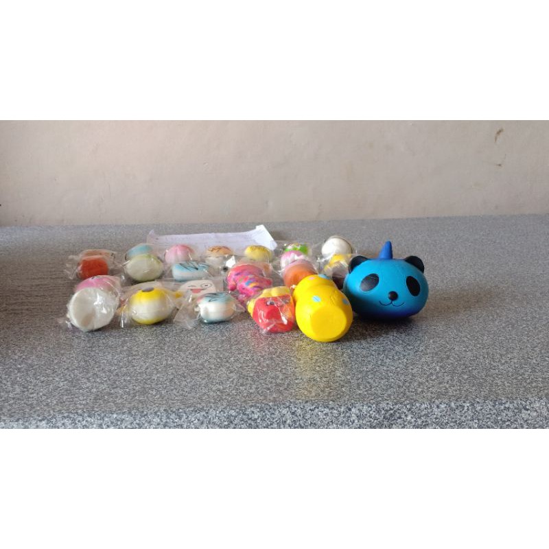 Jual RANDOM SQUISHY //DEVECT//MINI SQUISHY //JUMBO SQUISHY//MEDIUM ...