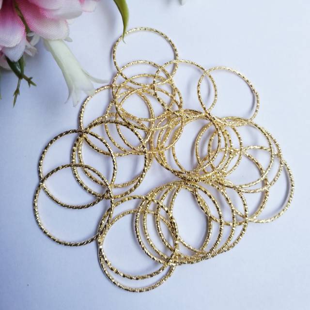 Jual Ring gerigi 2.5cm gold 100pcs | Shopee Indonesia
