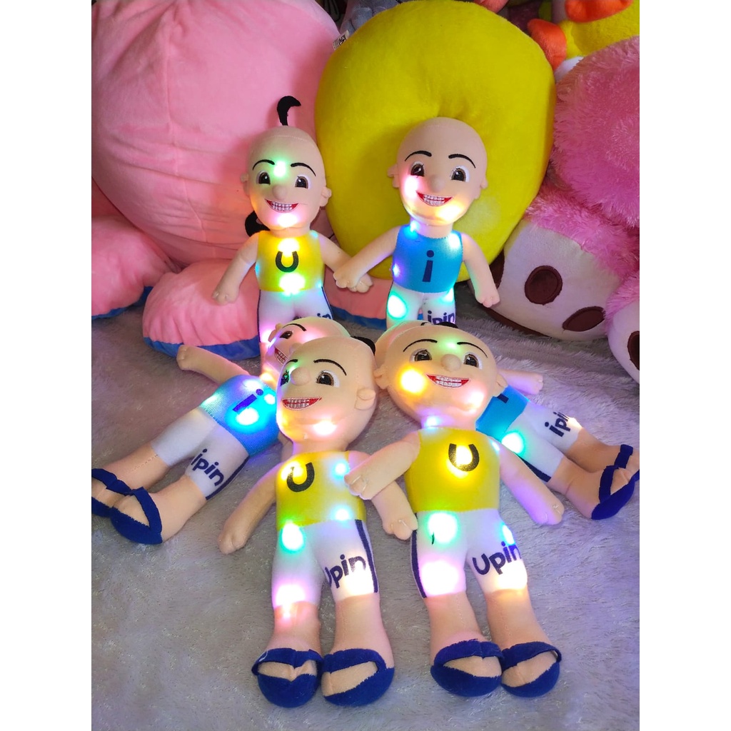 Jual Mainan Boneka Upin Ipin Sepasang Imut Lucu Lembut Murah LED Bisa ...