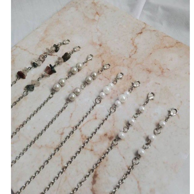 Jual white strap mask / pengait masker rantai | Shopee Indonesia