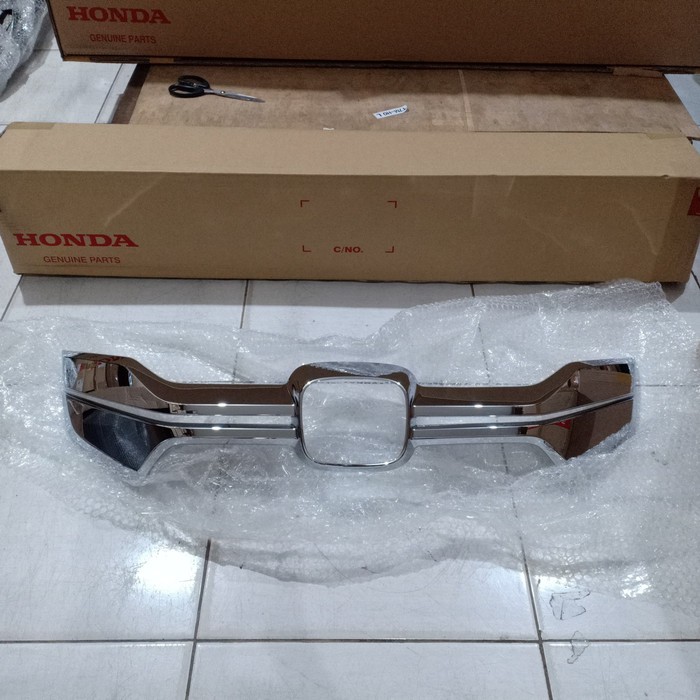 Jual Grill Chrome MOBILIO RS 2014-2017 Original | Shopee Indonesia