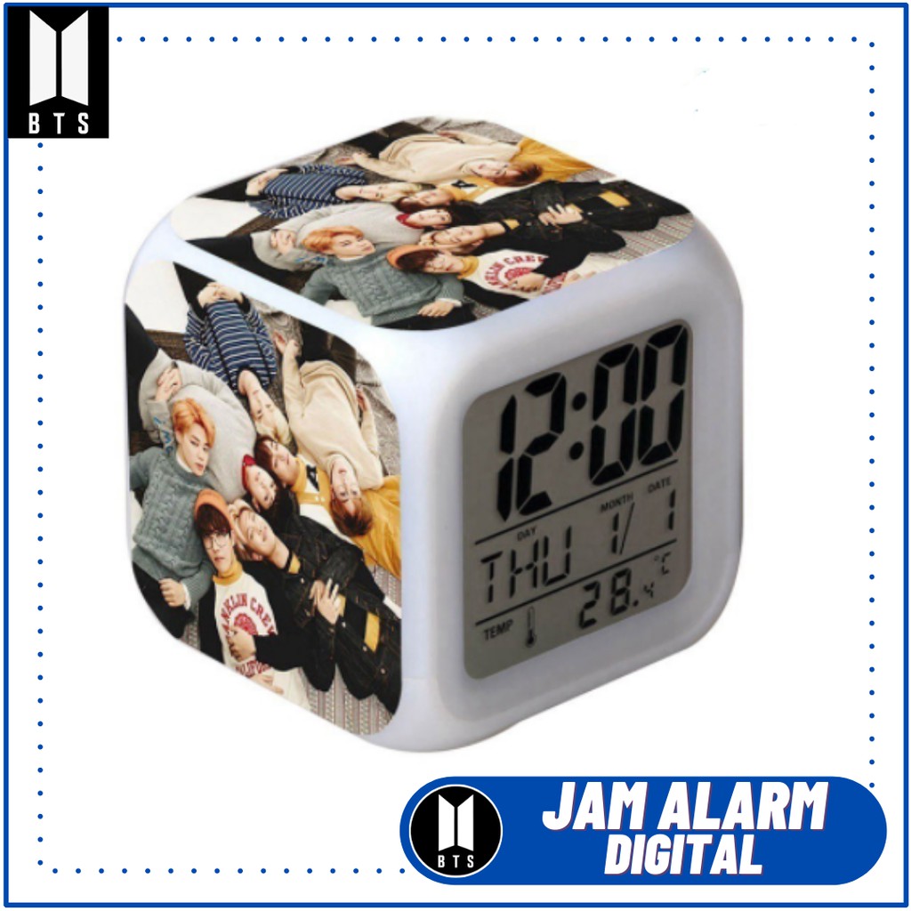Jual Jam Weker Unik Digital Alarm Desktop Clock Kubus 7 Warna Kpop ...