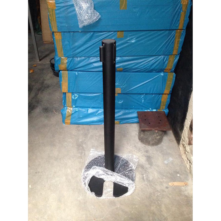 Jual Tiang Antrian Tiang Pembatas HItam Pita Hitam tatakan U-Shape ...