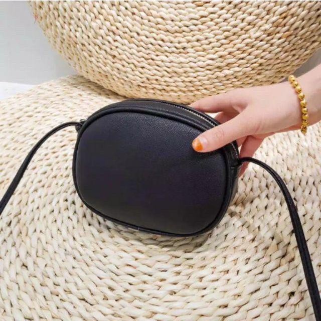 Jual TAS OVAL / AZKA / TES SELEMPANG WANITA / TAS SELEMPANG / SLING BAG ...