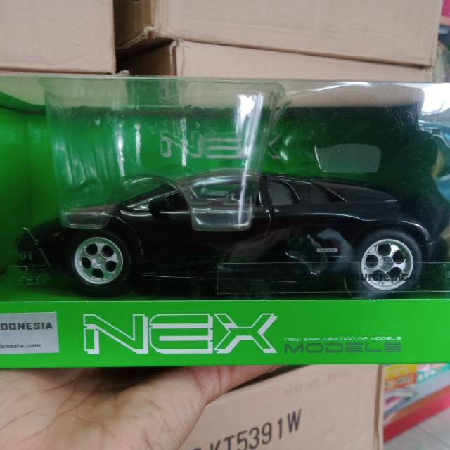 Jual Miniatur Diecast welly 1/24 1:24 mobil lambo murcielago | Shopee ...