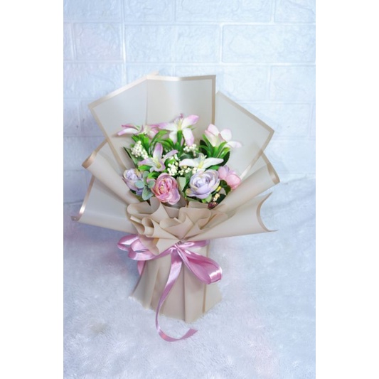 Jual bucket bunga/bucket Wisuda/bucket engagement | Shopee Indonesia