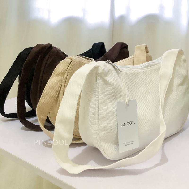 Jual PINDOOL Tas Basica Shoulder Bag Kanvas Polos (Tali Adjust ...