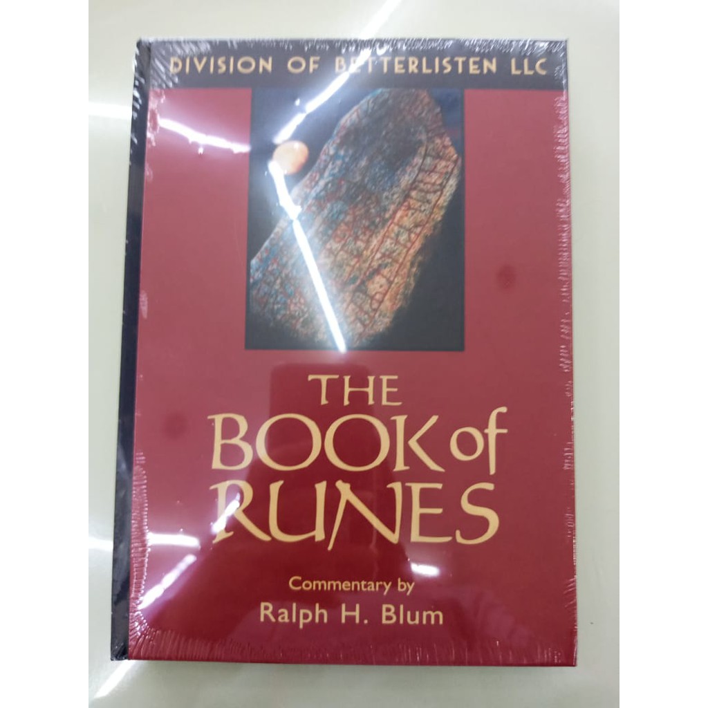 Jual The Book of Runes by Ralph H. Blum (Hardback / Nonfiction ...