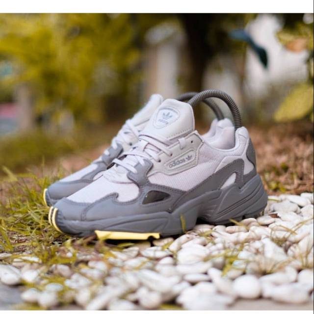 Jual Adidas Falcon Grey | Shopee Indonesia