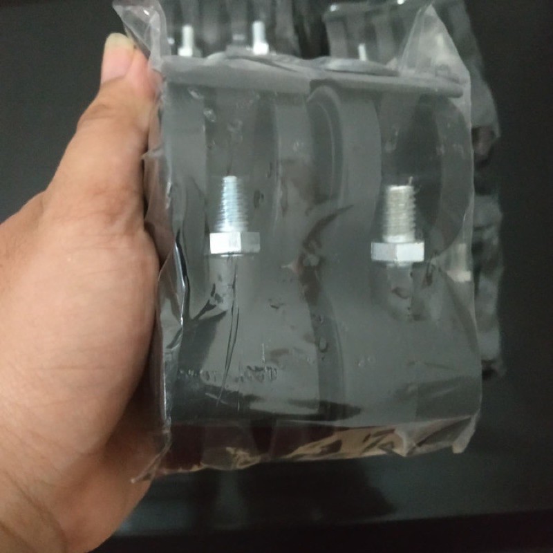 Jual roda kandang 1 set 4pcs | Shopee Indonesia