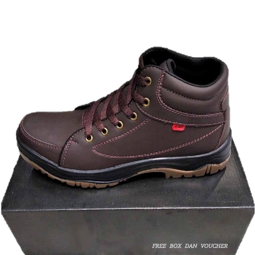 Jual Sepatu pria kickers Boots Model safety Ujung Tidak Pakai Besi Buat ...