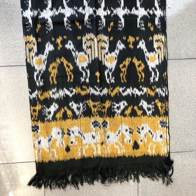 Jual KAIN TENUN MOTIF KUDA | Shopee Indonesia