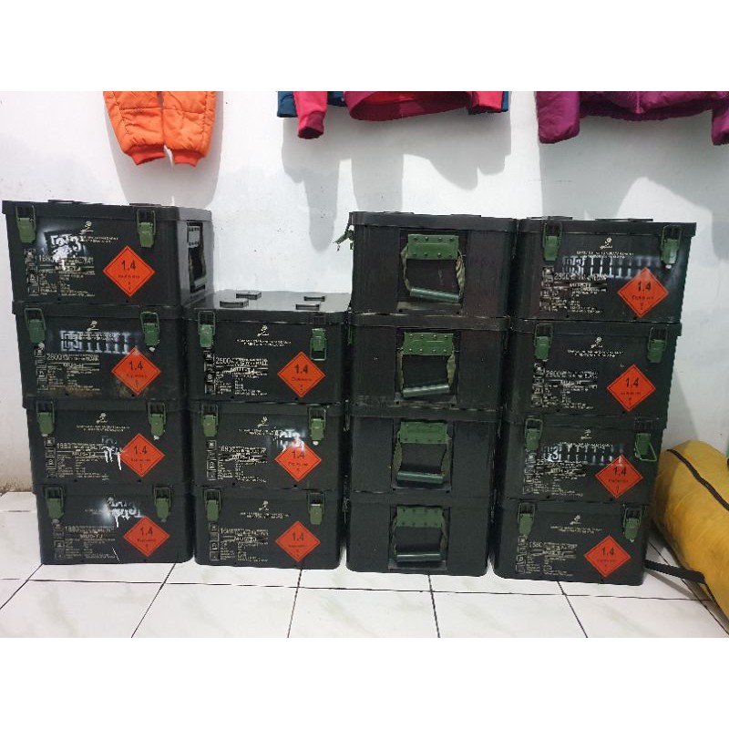 Jual Box Peluru Pindad Box Peralatan | Shopee Indonesia