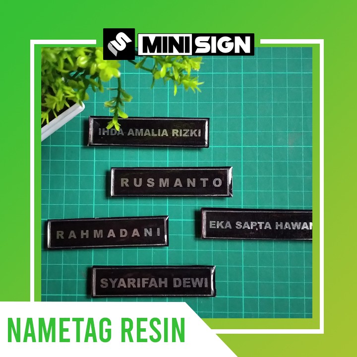 Jual Name Tag Resin Bening Cembung Kuningan Stainless | Shopee Indonesia