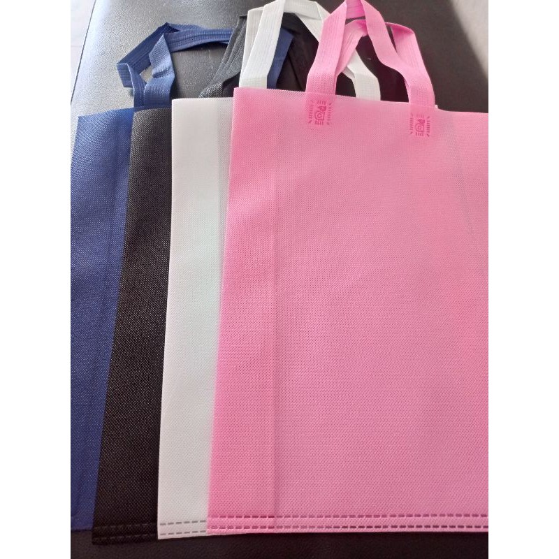 Jual tas spunbond polos 35x25x8cm | Shopee Indonesia