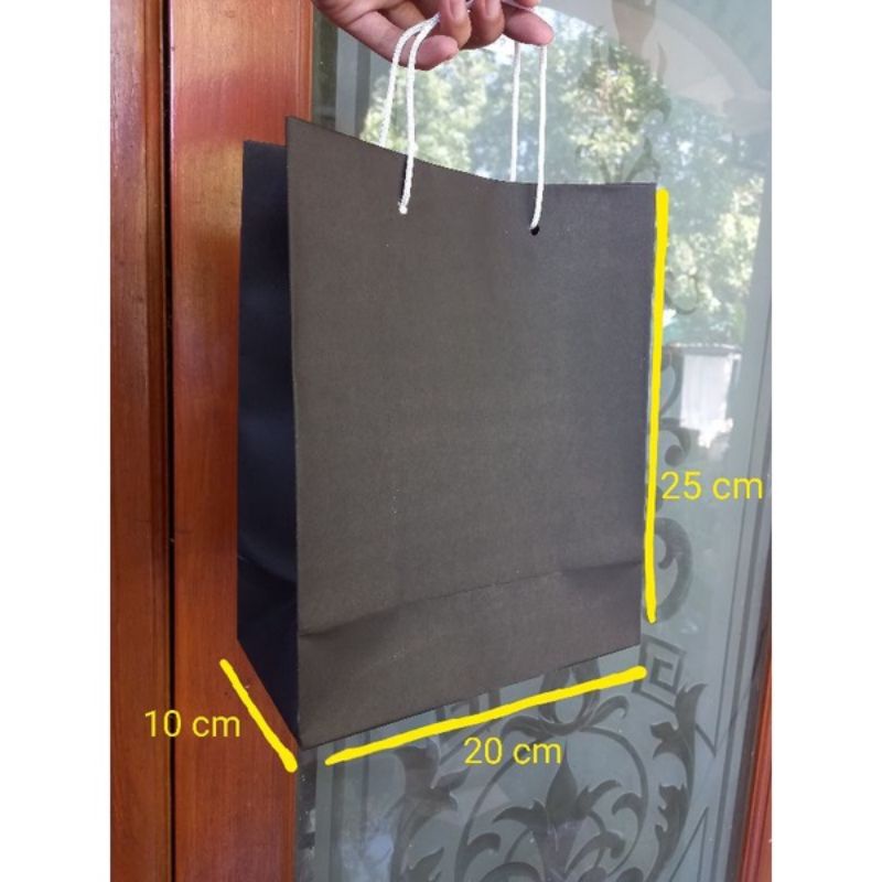 Jual PAPER BAG HITAM POLOS BERBAGAI MACAM UKURAN | Shopee Indonesia