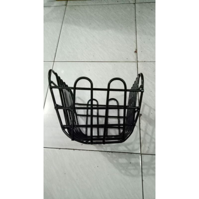 Jual Keranjang Besi Sepeda Anak Ukuran 12-18 inch | Shopee Indonesia