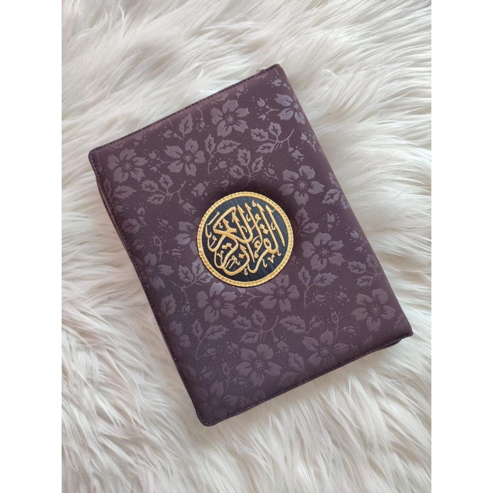 Jual Rabita Al Quran Edisi Little Flower A5 | Custom Nama | Terjemah ...
