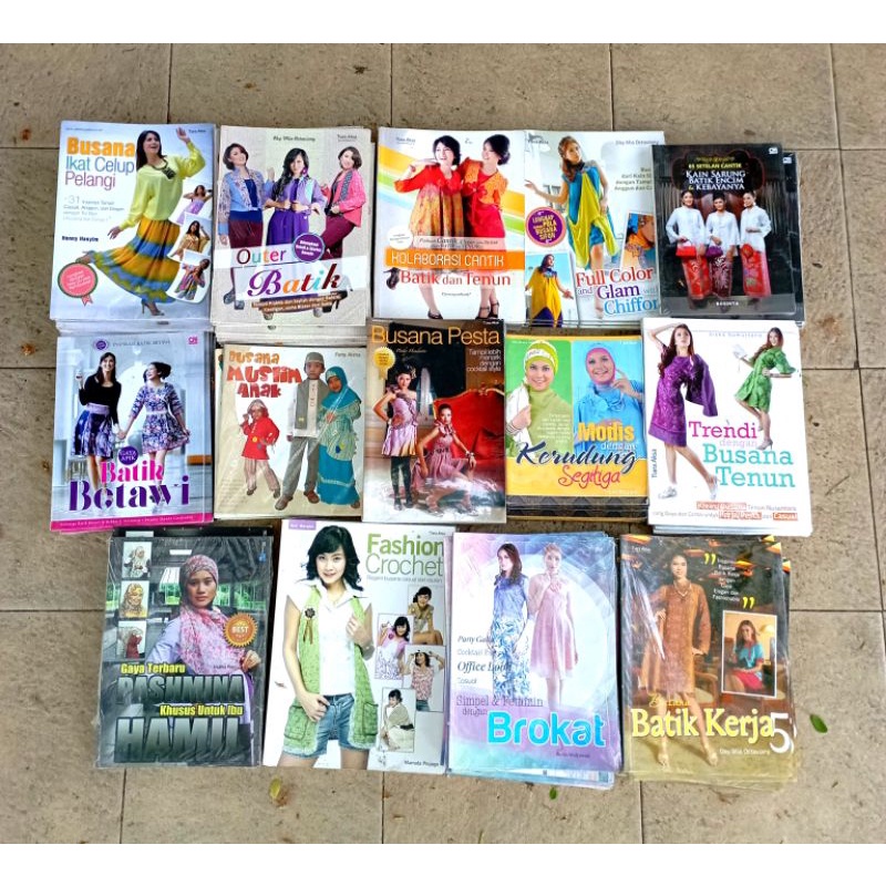 Jual OBRAL BUKU FASHION BATIK / BUKU BUSANA / BUSANA BATIK CERIA ...