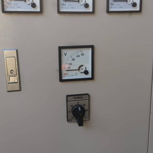 Jual Box panel pembagi 3 fasa | Shopee Indonesia