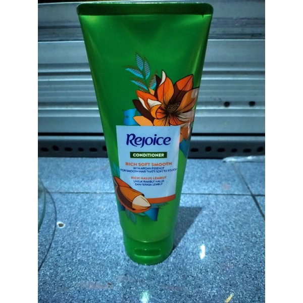 Jual Rejoice conditioner rich soft 150ml | Shopee Indonesia