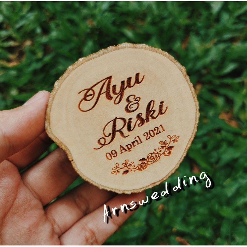 Jual Nama Woodslice Nama Kayu Nama Grafir Custom Nama Kayu Nama Papan ...