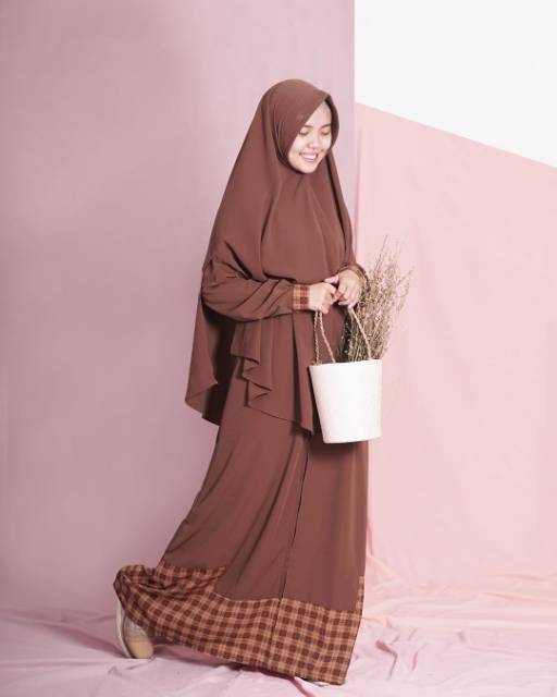 Jual SALE !!! GAMIS ZIPPY CASTLE BY HIJAB ALILA GAMIS WOLVIS POLOS MIX ...