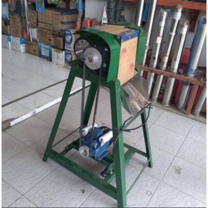 Jual Mesin parutan kelapa/Singkong+Dinamo 1/2pk siap pakai | Shopee ...