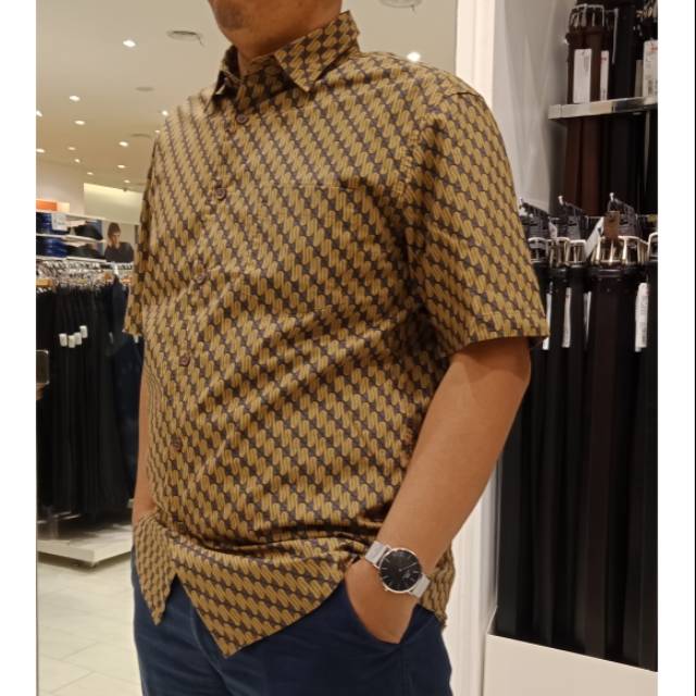 Jual Kemeja Batik UNIQLO | Batik UNIQLO | Batik Branded | Kemeja lengan ...