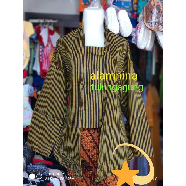 Jual Kebaya lurik jadul adat tradisional jawa cewek | Shopee Indonesia